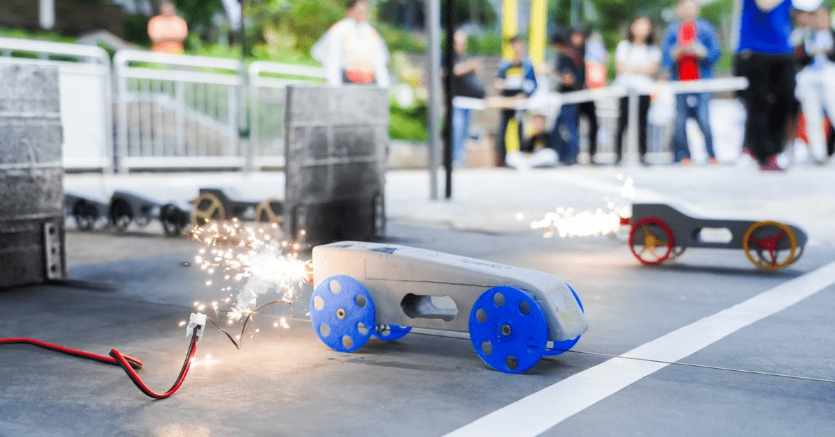 Trumptech - micro:bit Model Rocket Car Competition